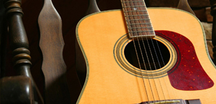 Como comprar um Violão. Veja aqui algumas dicas. | Piano e Violão